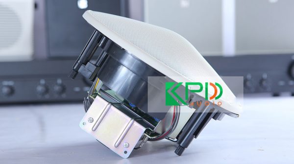 Loa âm trần TOA F-2352SC - loa gắn trần tán rộng, nhỏ gọn